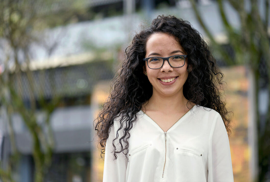 UCR: Nazareth Pérez Ramírez es la estudiante galardonada con el Premio ...