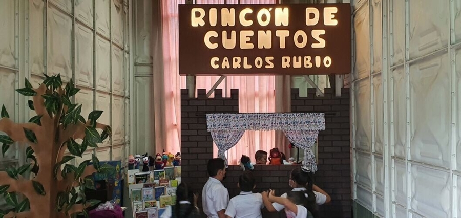 El Rincón de Cuentos que rinde homenaje a Carlos Rubio, profesor de la ...